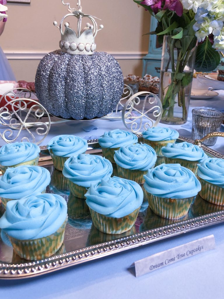 Dream Come True Cupcakes - The Rose Table