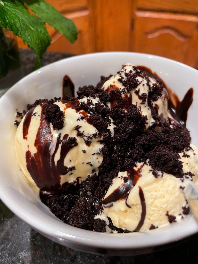 Midnight Magic Sundae - The Rose Table